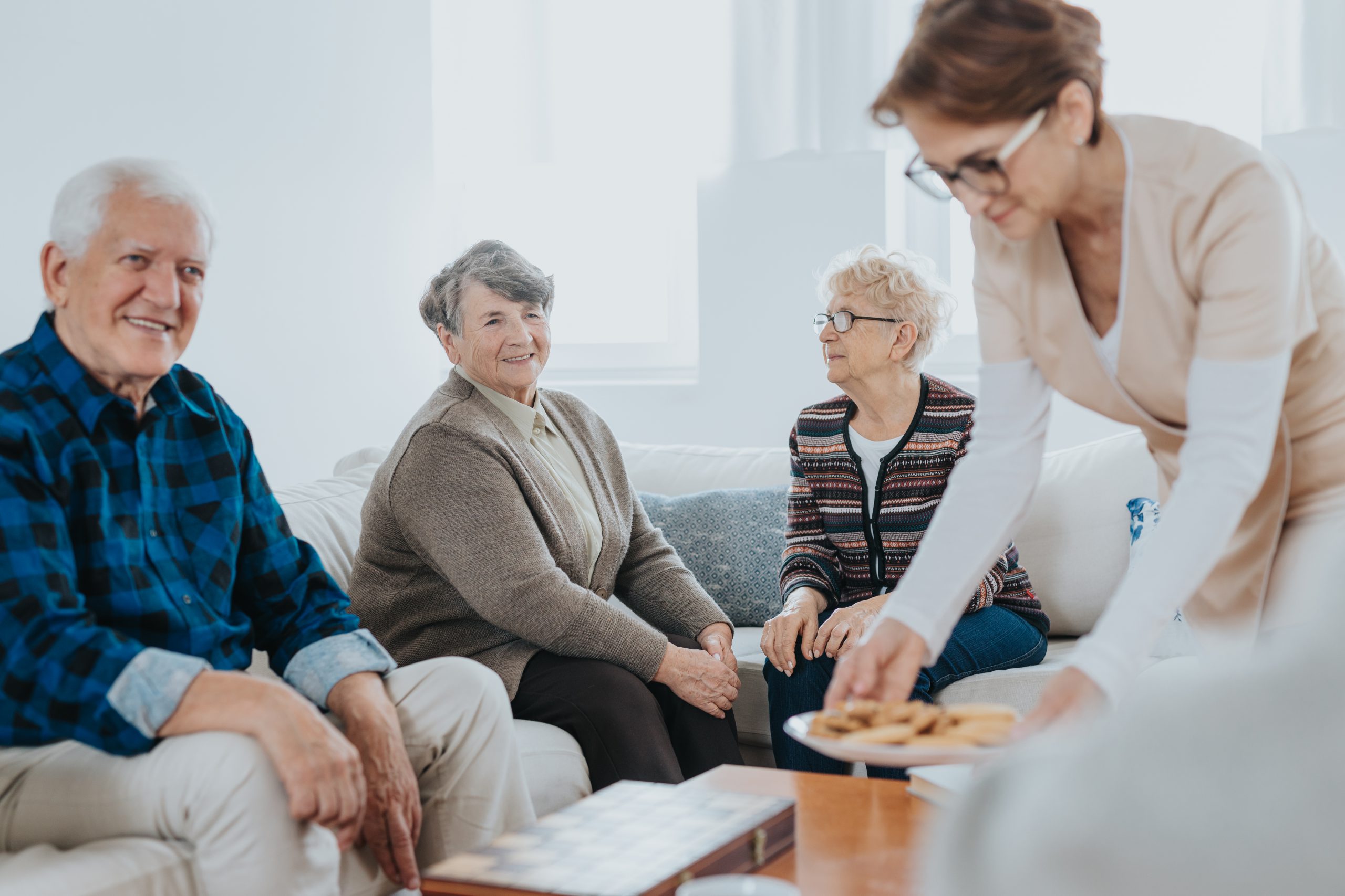 The Benefits of an Independent Living Scheme | Care is Central ...